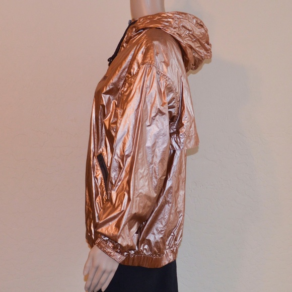 Speedo | Jackets & Coats | Rare Speedo Metallic Rose Gold Hooded Rain ...